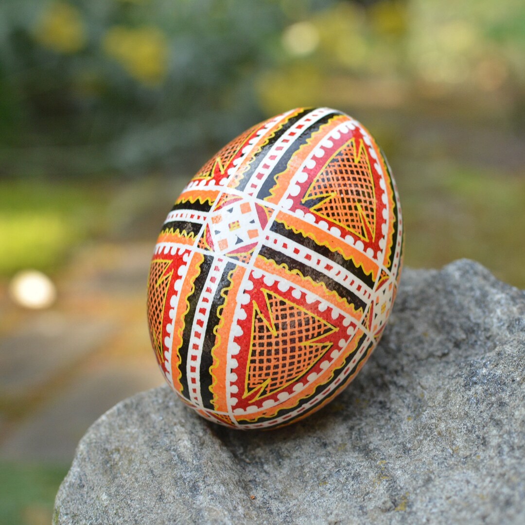 Easter Egg With Cross Christ Ukrainian Egg Pysanky Religious Eggs ...