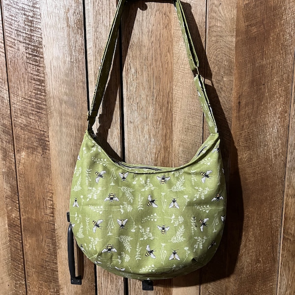 Bee Purse - Etsy