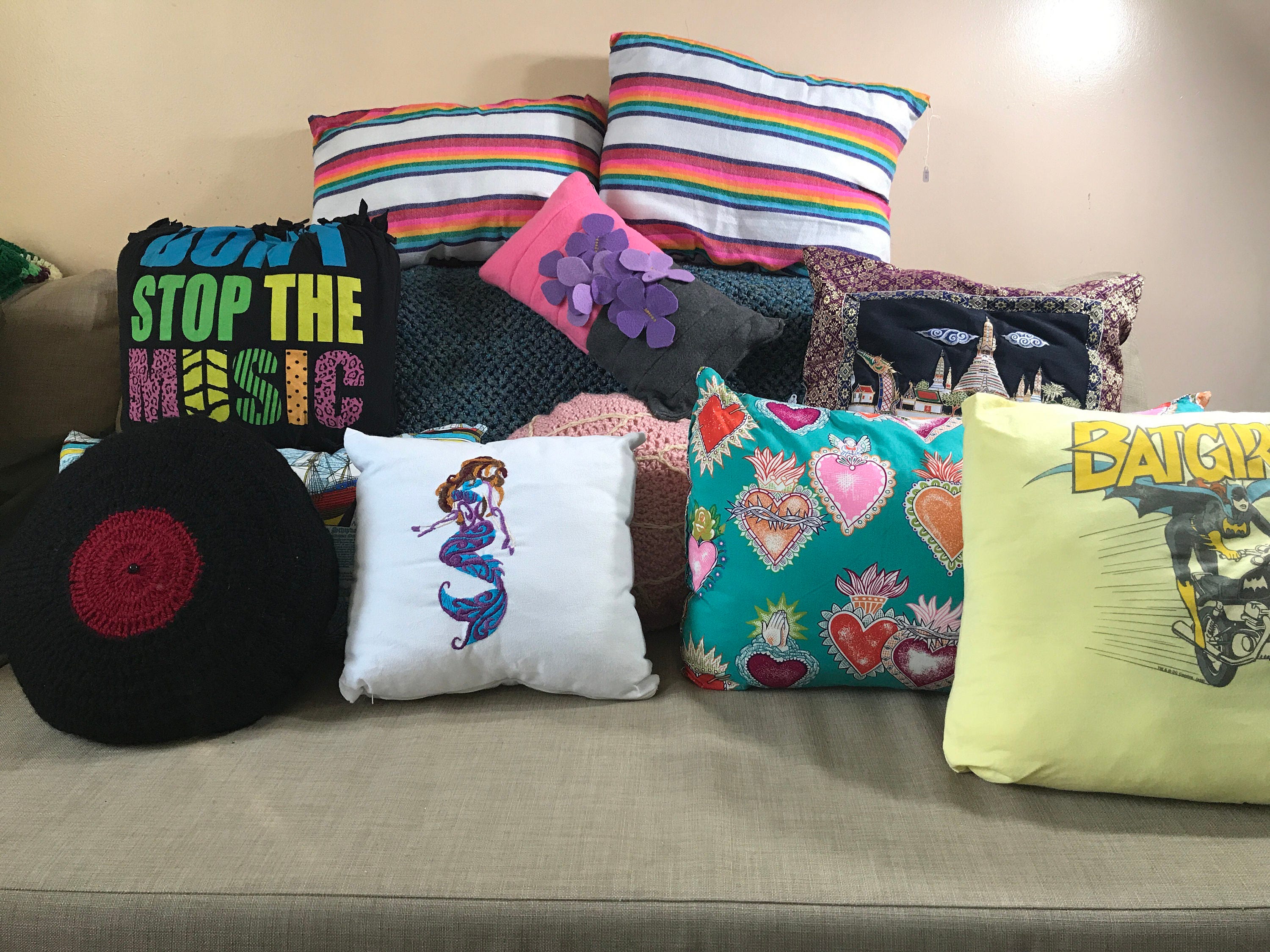 Vintage Led Zeppelin Pillow Design