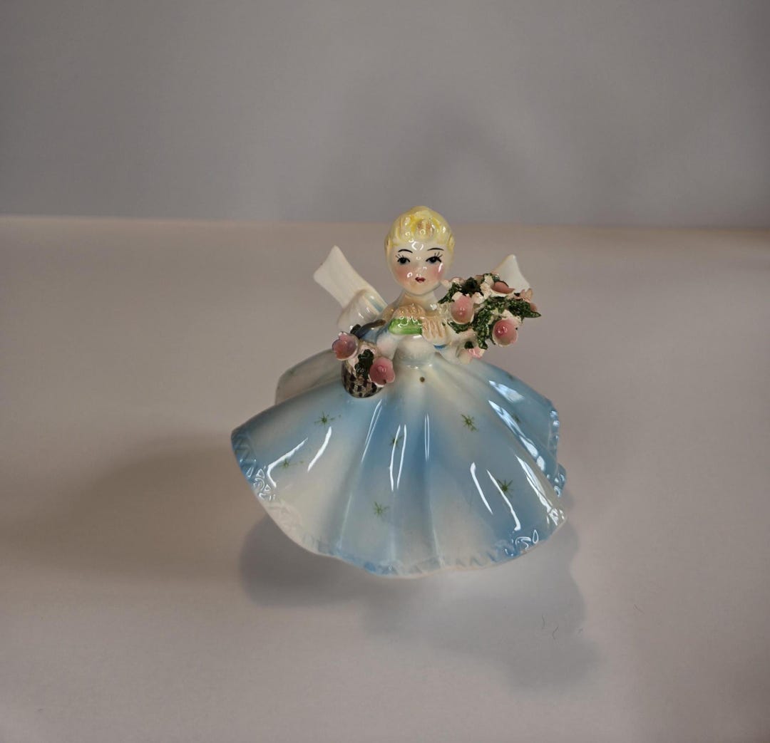 Vintage Lefton Flower Girl Figurine Blue Dress Holding Pink Flowers ...