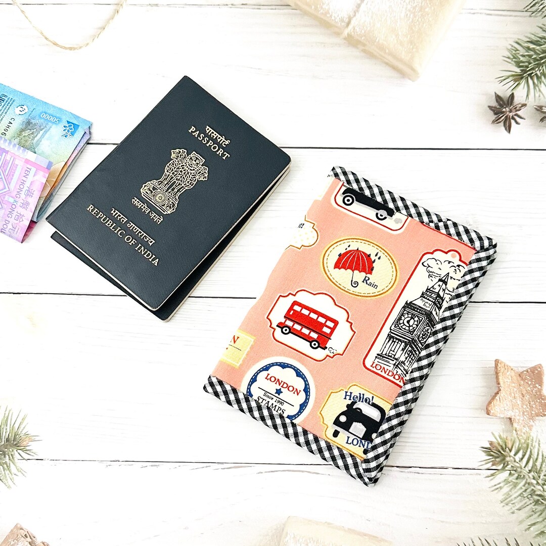 London Theme Passport Cover With Card Holder, Travel Wallet, Passports ...
