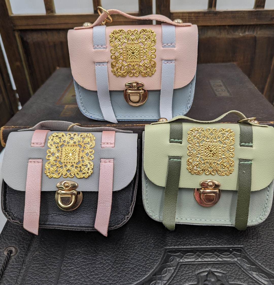 Chatelaine Tools - Mini Purse Sewing Kit Cute! 3 Color Options - 3.5"x5 ...