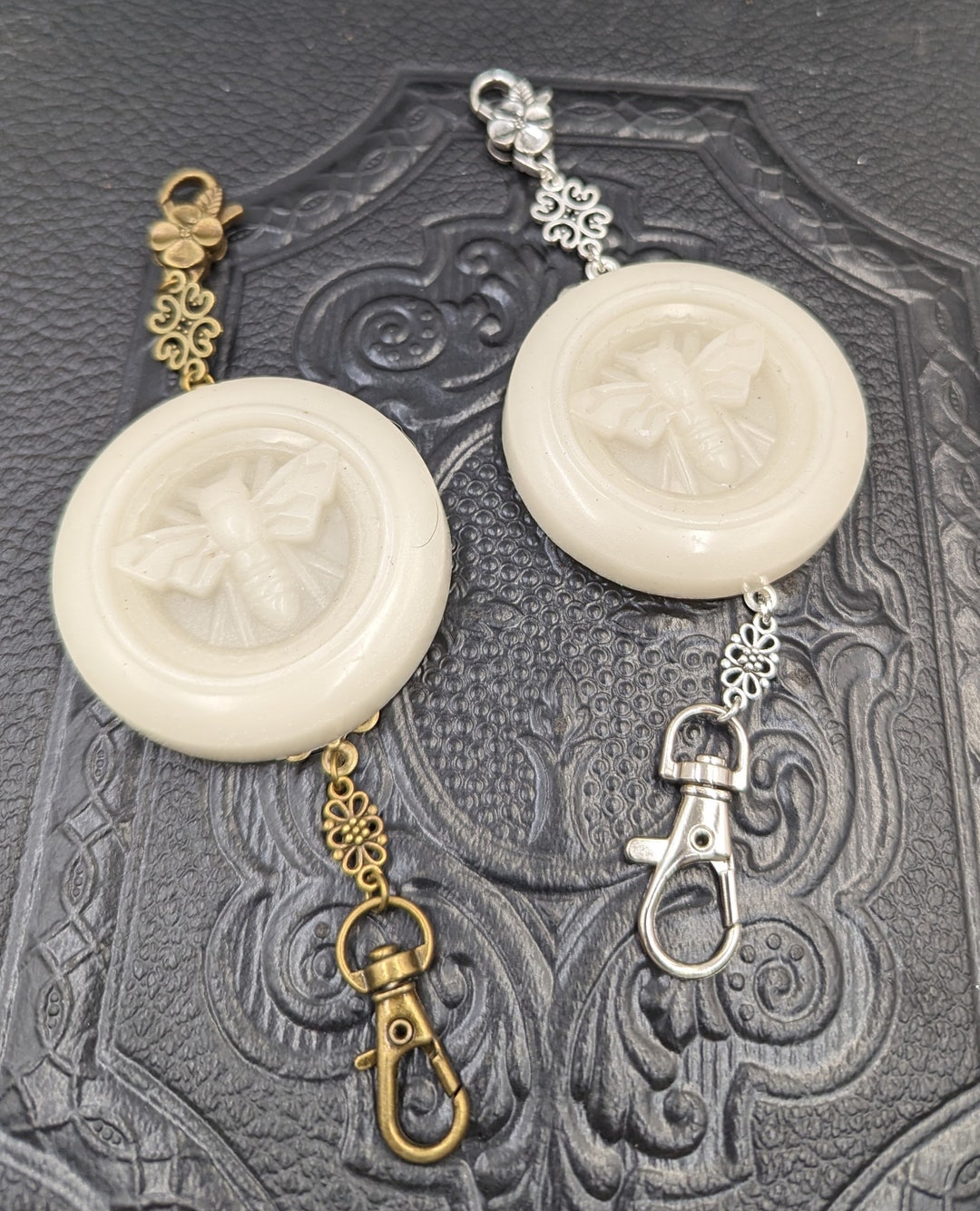 Chatelaine Tools - Bee Thread Waxer on a Chain With Clasp Organic ...