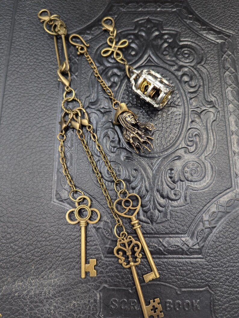 Pirate Costume Key Chain Accessories Coffin Locket Caged Skull Octopus ...