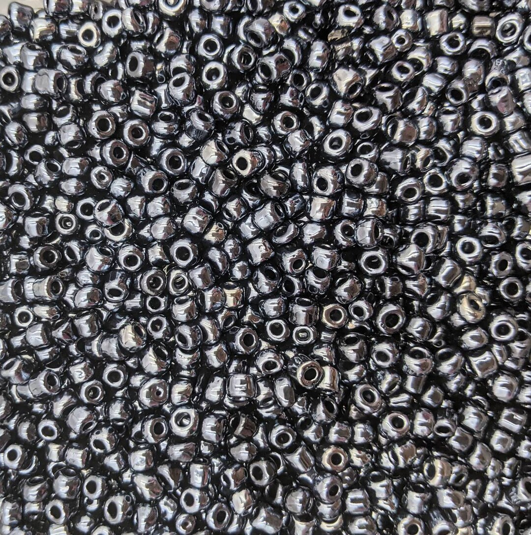 Jet Black Opaque Shiny 6/0 Glass Seed Beads 10g - 100g Packets - Etsy