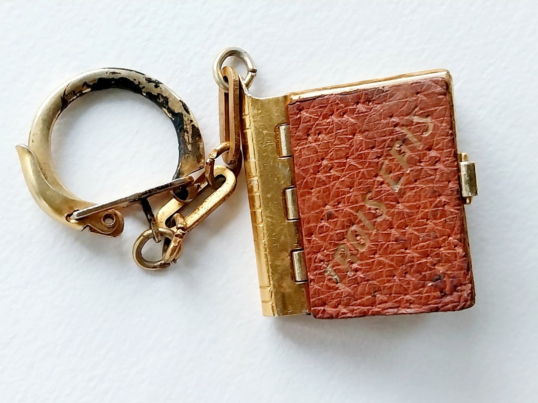 Religious Souvenir Book on Keyring - Etsy
