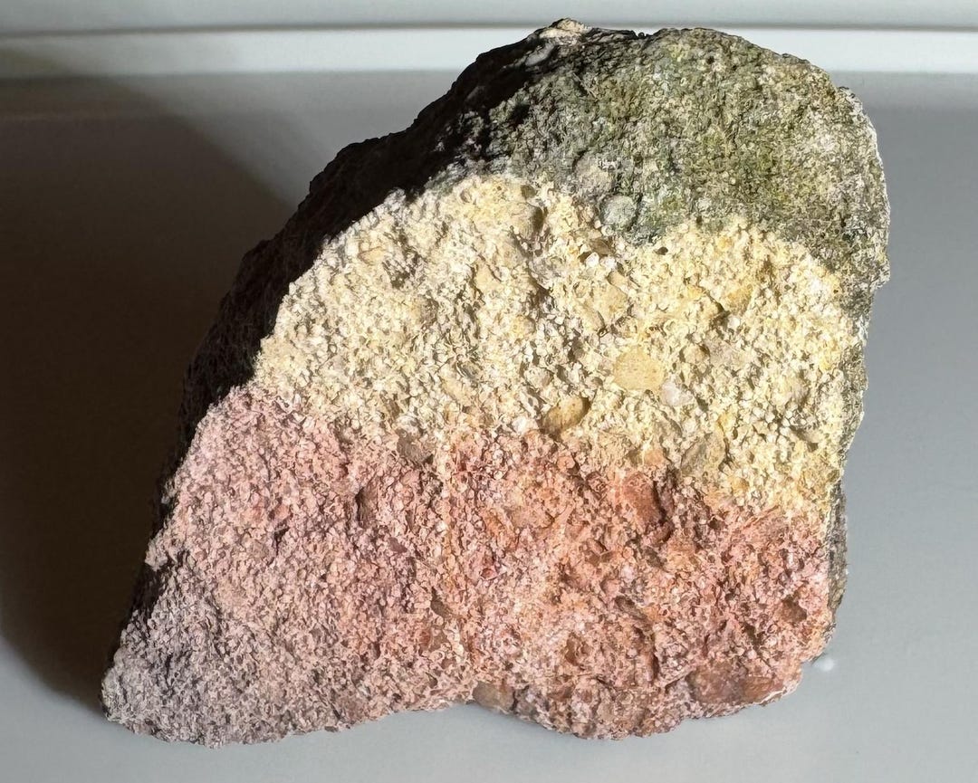 Rare Cotswold Sunset Rock– Naturally Formed With Warm Golden Hues ...