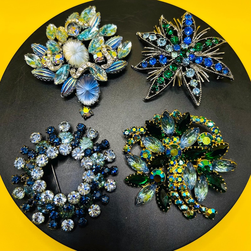 Juliana Brooches Vintage - Etsy