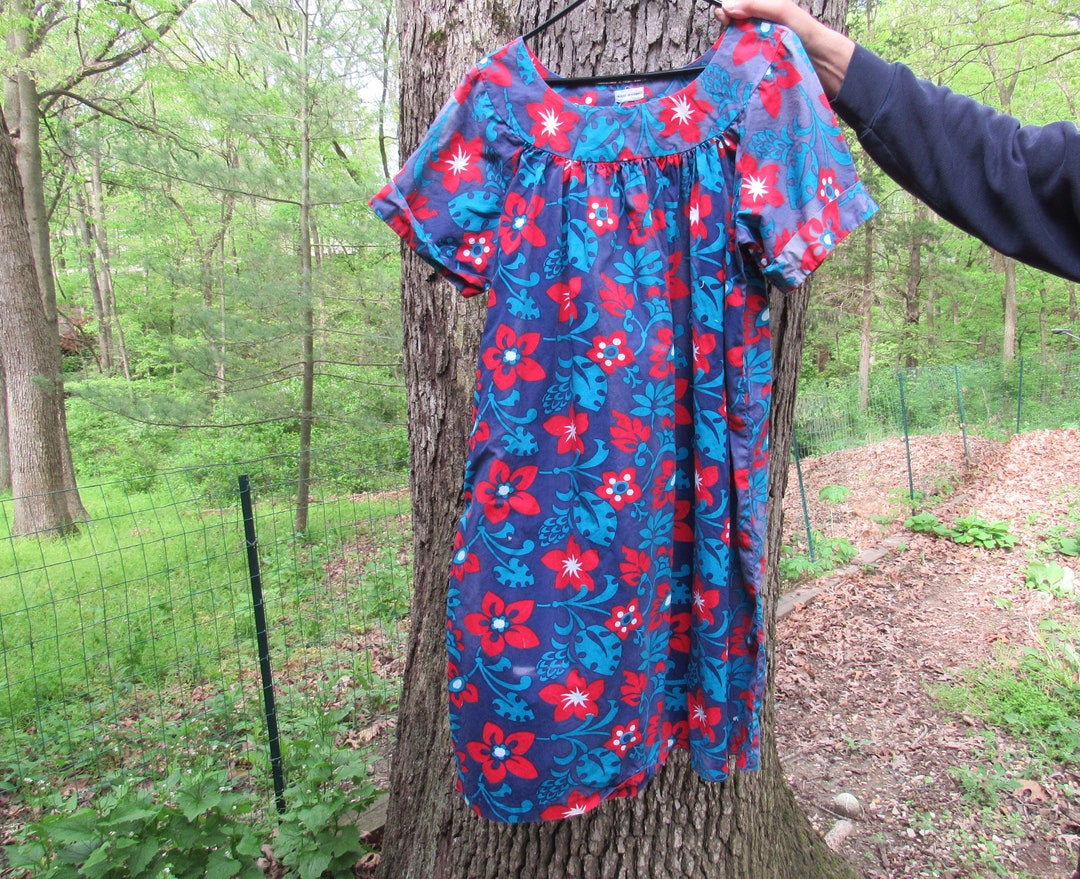 Vintage Faded Hawaiian Dress Mumu Made in Hawaii, Craft Project DIY ...