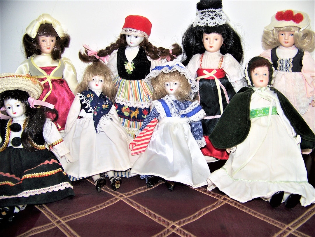 Dolls of Nations Set of 8 - 1980's - Gift for Girl/collector Bisque ...