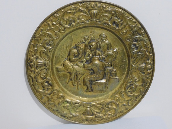 Vintage Large Round Brass Decorative Wall Hanging Plate | Etsy