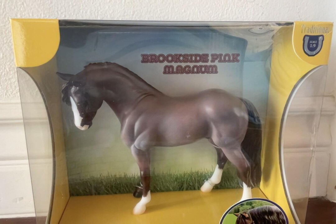 New Breyer Reeves Brookside Pink Pony - Collectible Model Horse - Etsy