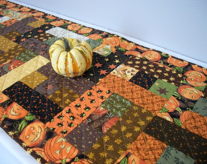 Halloween Table Runner October Glow Fall Autumn Quilted - Etsy