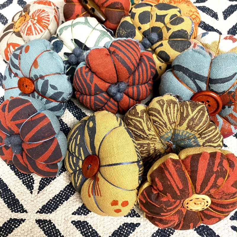 Pumpkin Pin Cushion - Etsy