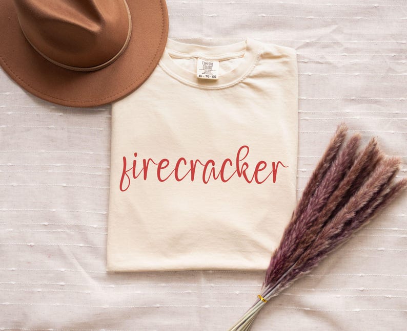 Firecracker 4th of July Tee, Patriotic Women's Graphic Shirt - Etsy