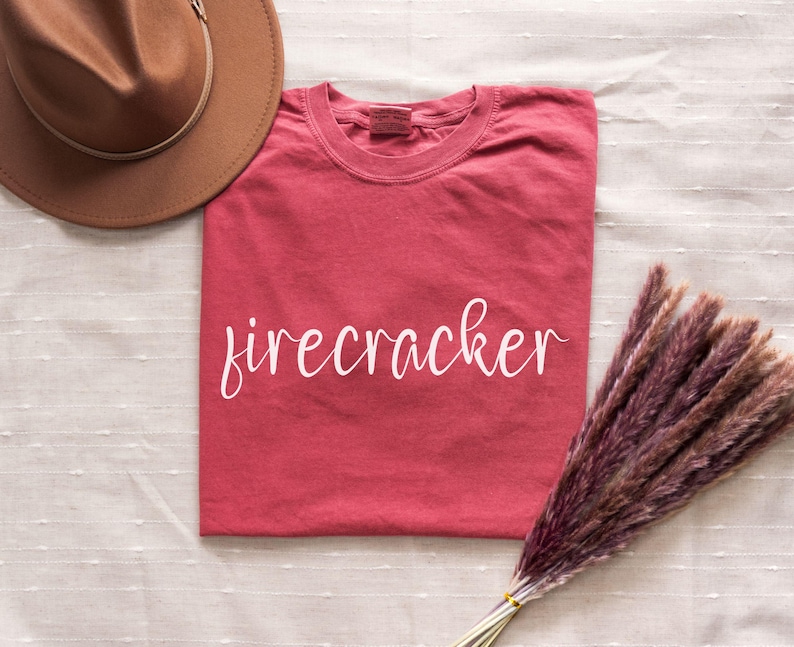 Firecracker 4th of July Tee, Patriotic Women's Graphic Shirt - Etsy