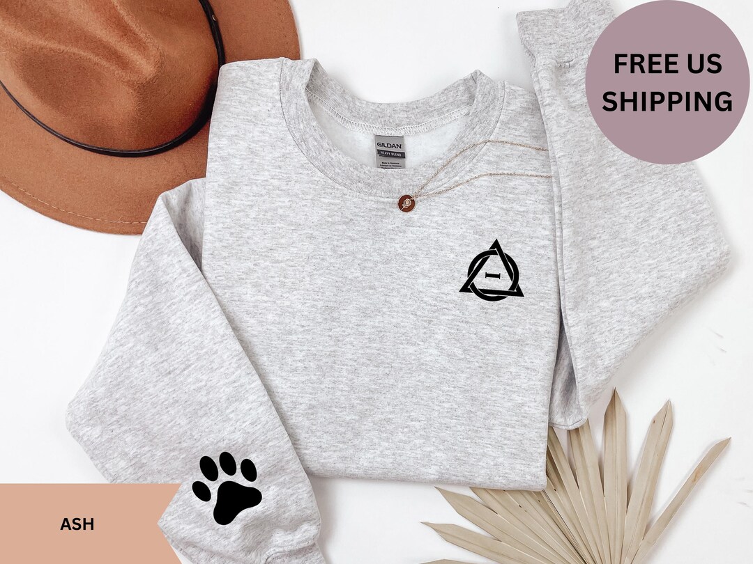 Therian Sweatshirt With Paw Print on Sleeve, Unisex Theriotype Otherkin ...