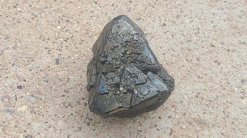 Unique Natural Magnetite Crystal Cluster – Metallic Black Octahedral ...