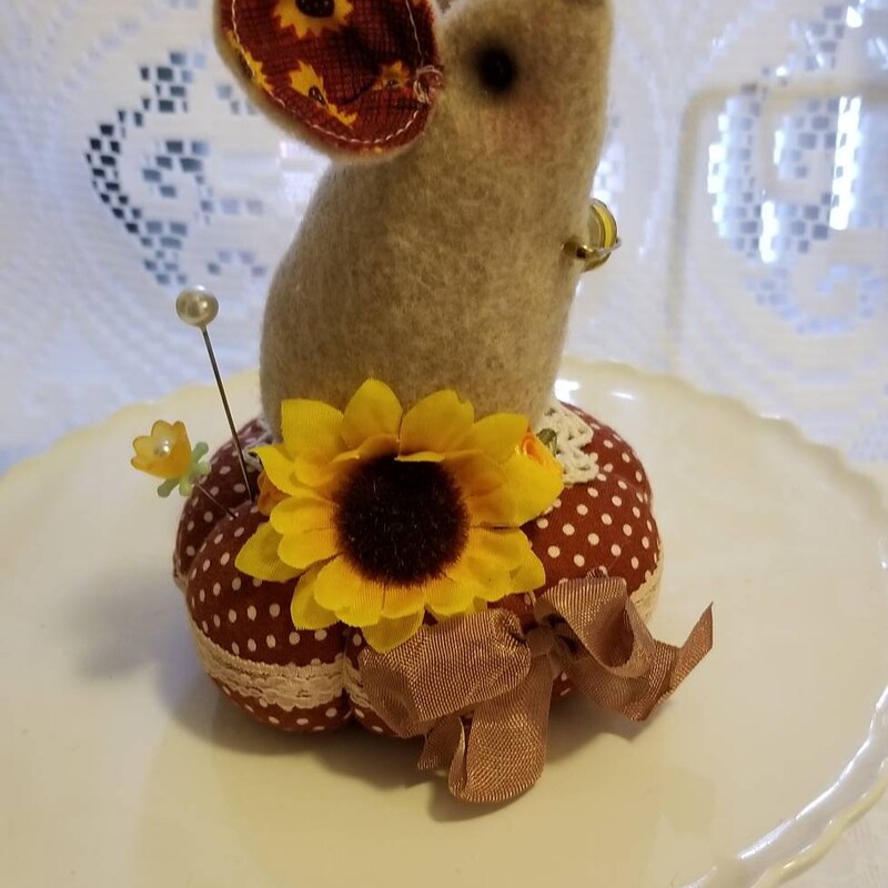 Vintage Mouse Pin - Etsy