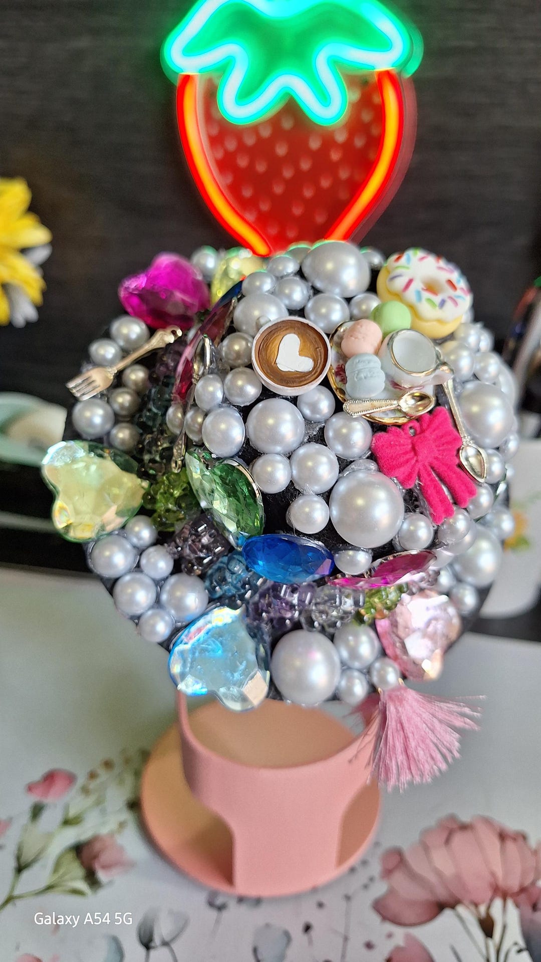 ASMR Microphone Charm Hat for Tapping - Aesthetic Designs With Creative ...