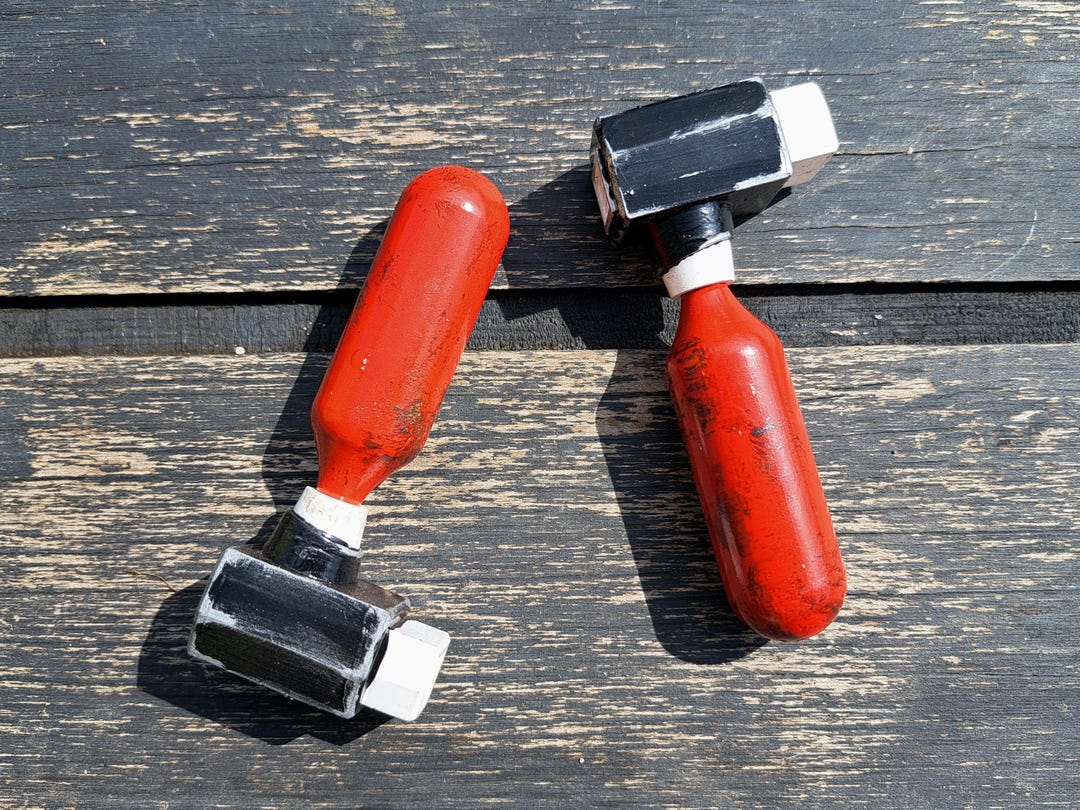 Replica 4 Jet, Addictol Props From Apocalyptic Game 76, Inhaler ...