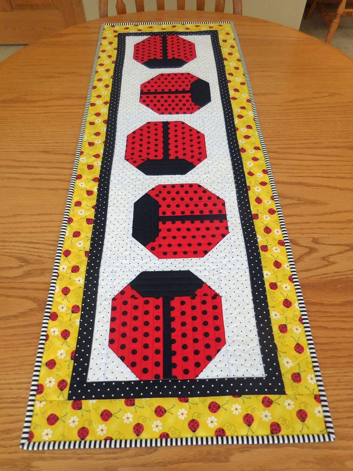 Quilted Ladybug Table Runner Dining Decor Home Decor - Etsy