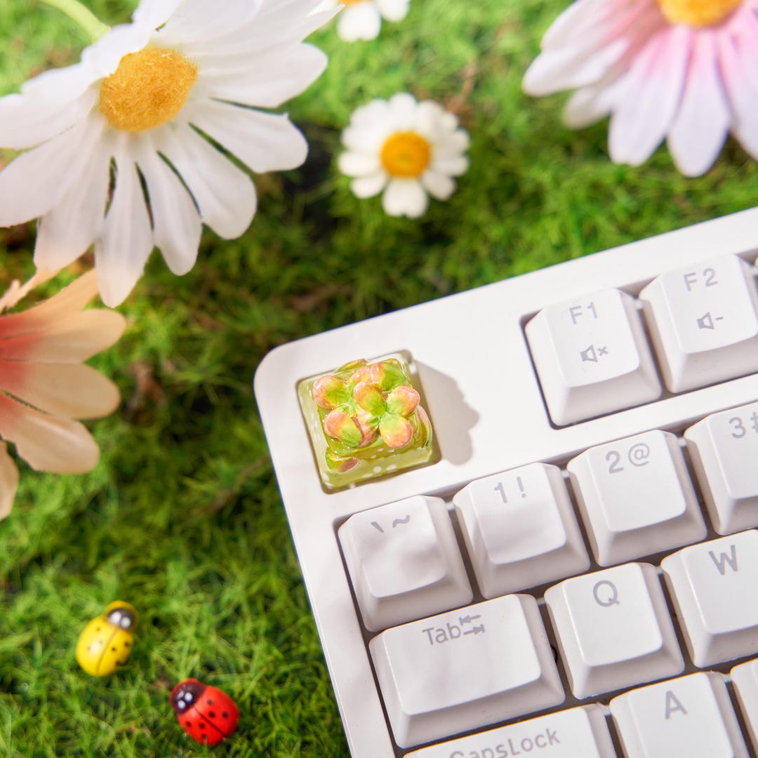 Lucky Clover Artisan Keycap – Handmade Keycap for Mechanical Keyboards ...