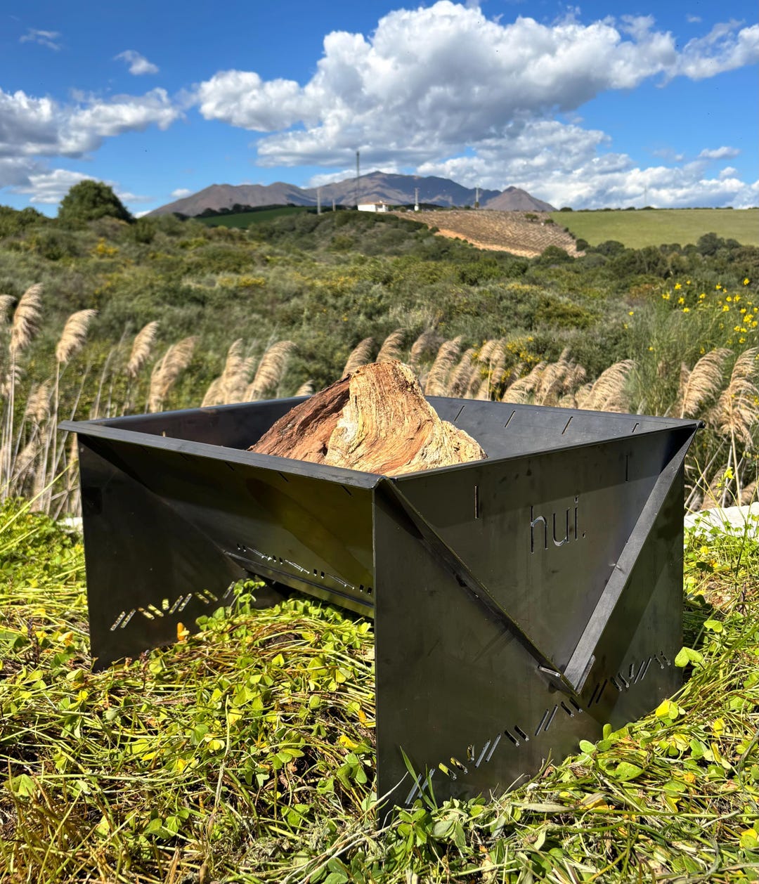 Portable Carbon Steel Fire Pit With Grill and Guides. Portable Barbecue ...