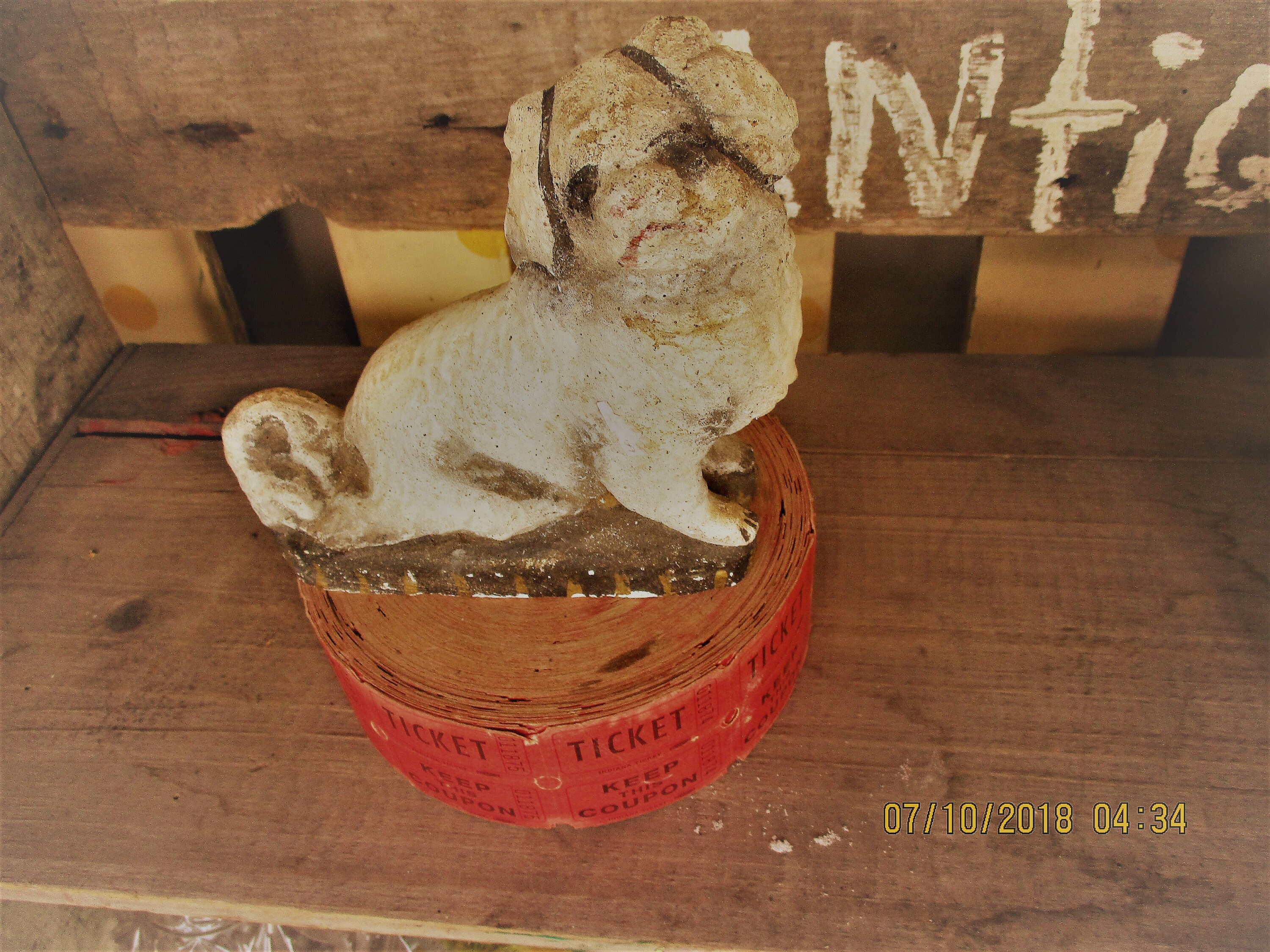 Vintage Cast Plaster Spaniel Dog Statue Old Plaster English Spaniel Dog ...