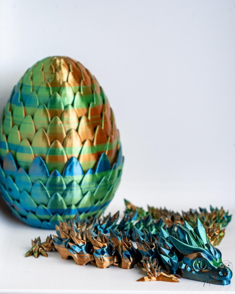 3D Printed Articulated Dragon in Egg XL – Metallic Colour Fantasy ...