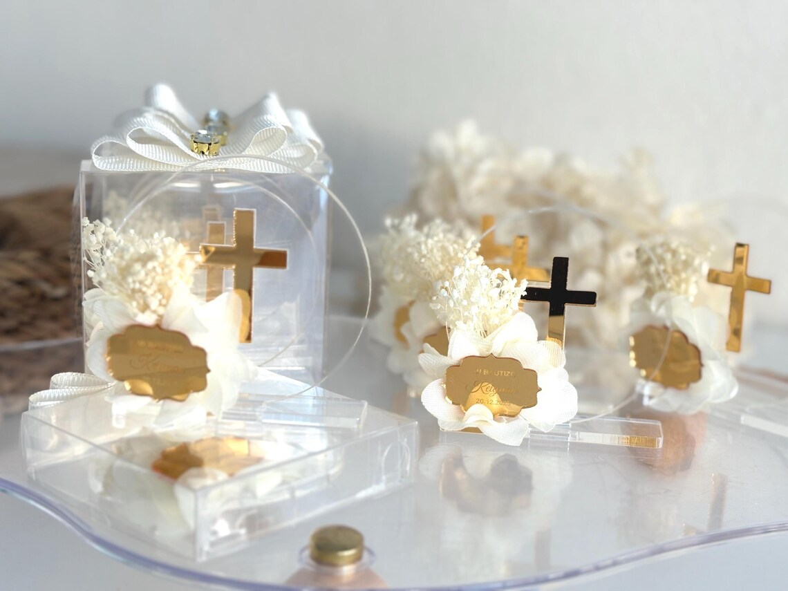 Custom Gold Cross Keepsakes for Baptism & First Holy Communion - Etsy