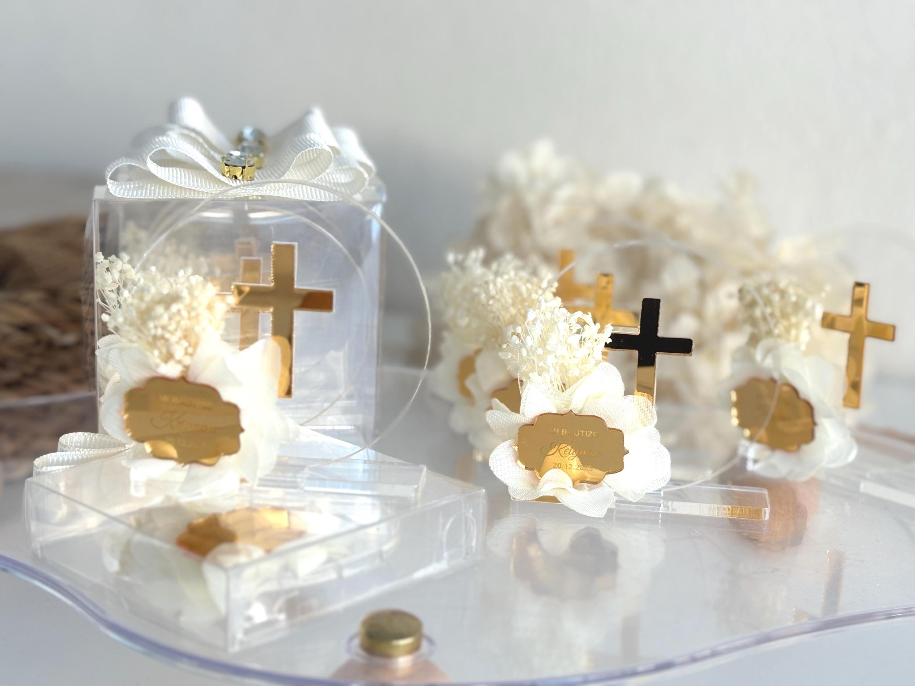 Custom Gold Cross Keepsakes for Baptism & First Holy Communion - Etsy