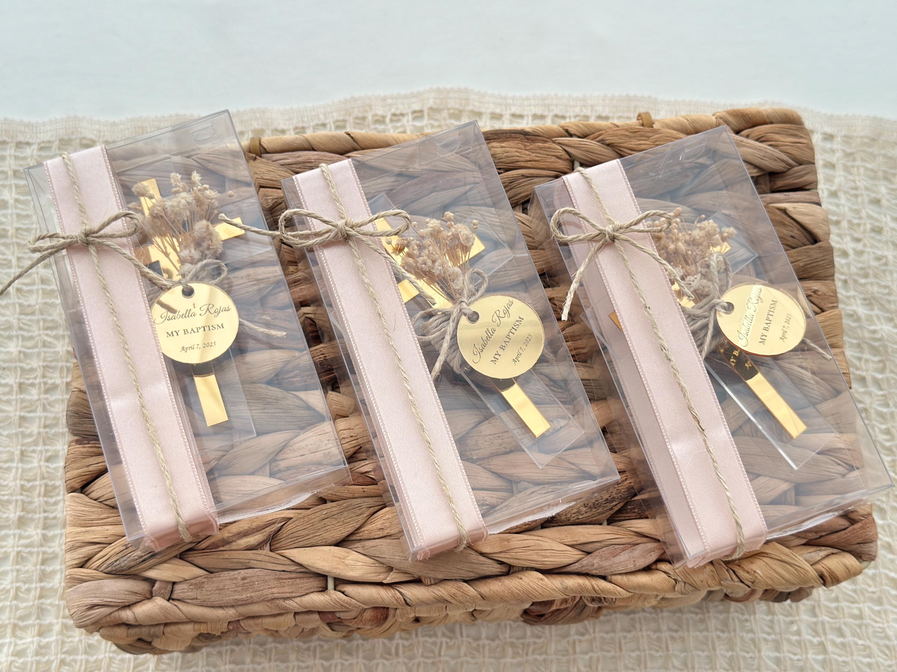 Personalized Plexiglass Cross Magnet Favors Baptism, First Communion ...