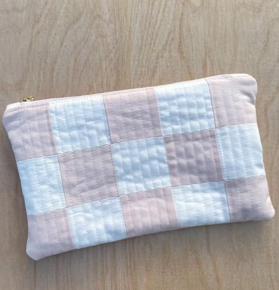 Blush Pink Checkered Quilted Zipper Pouch | Makeup Bag | Coin Purse ...