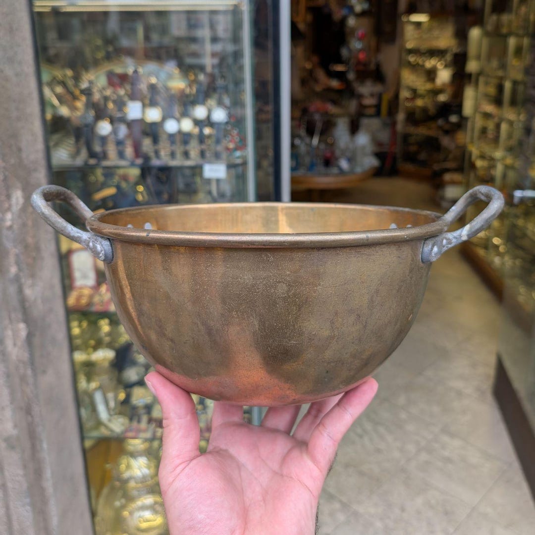 Old Brass Cauldron / Cooking Pot - Very Nice Condition, Lightly Used ...