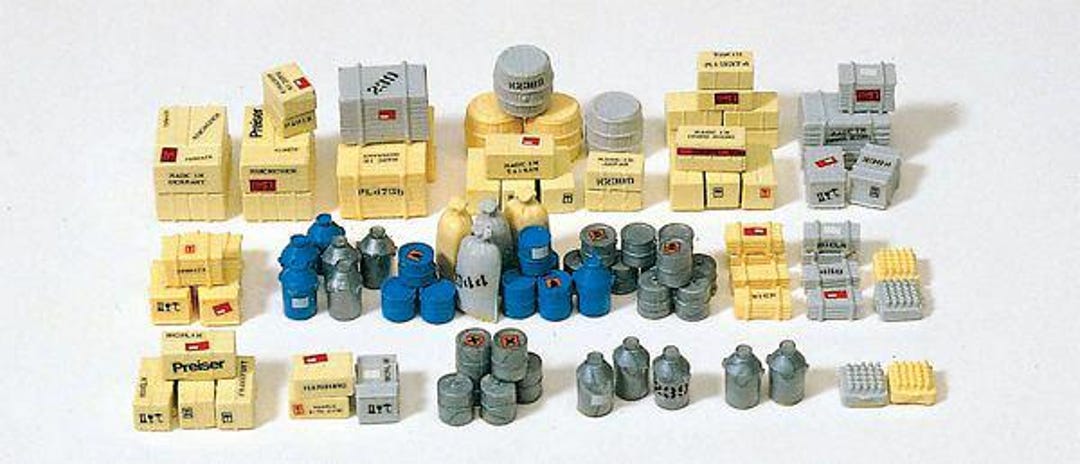 Preiser 17100 HO Scale Cargo Kit -- Assorted Crates, Boxes, Sacks ...