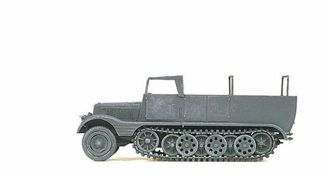 Preiser 16561 HO Scale German Army WWII Sdkfz 11 Series Half-track plastic Kit - Etsy