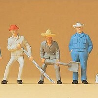 Preiser 45524 G Scale Woman Taking a Selfie - Etsy