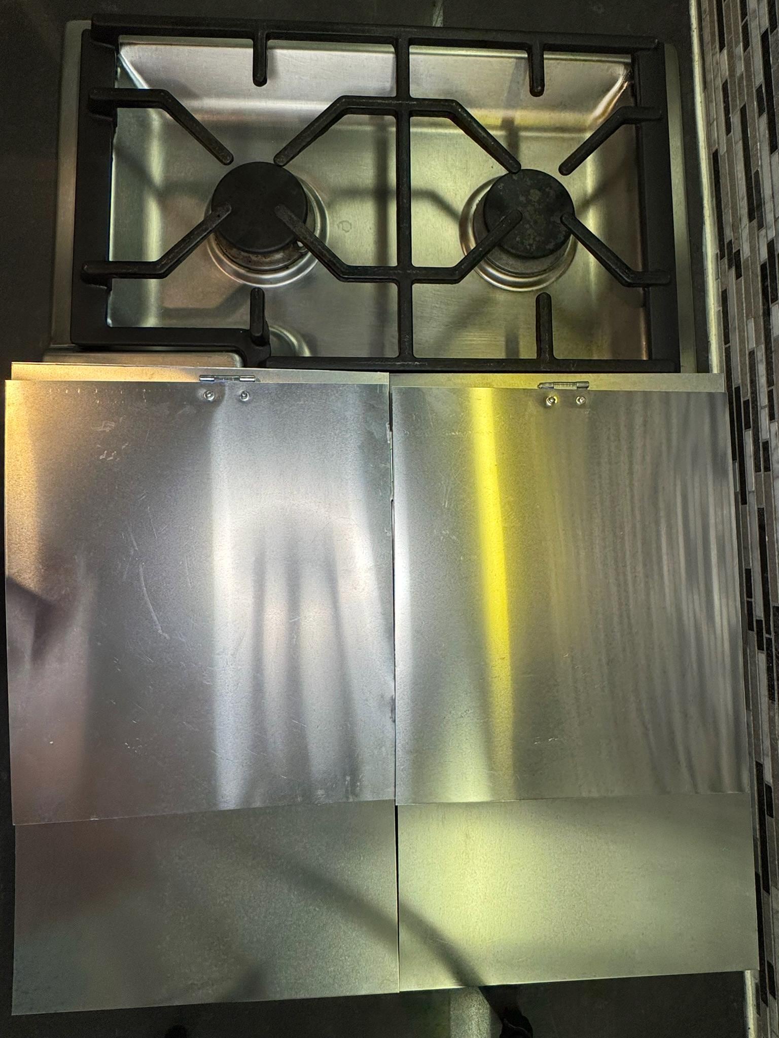 Splatterguard™ – Flip-up Stove Cover | Wipe-clean & Foldable Splatter ...