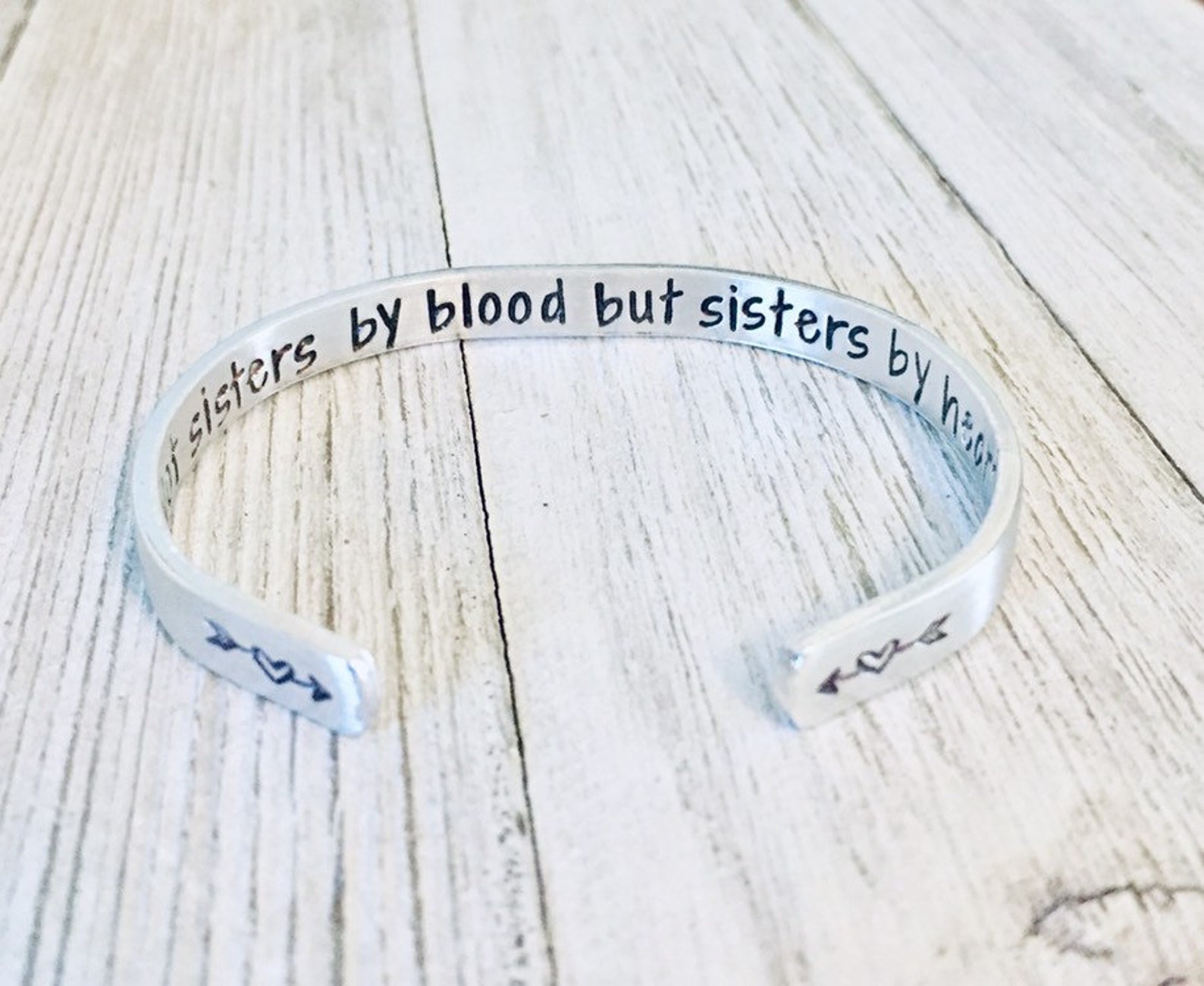 Not sisters by blood but sisters by heart by choice best - Etsy Nederland