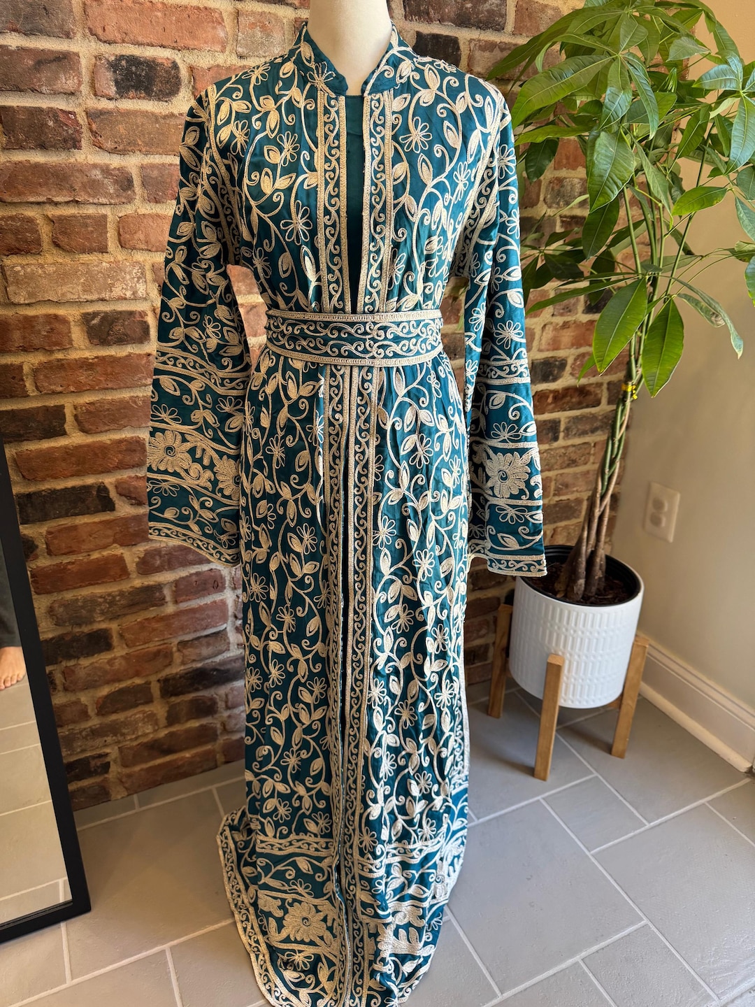 Embroidered Agbani-style Abaya Set – Two-piece Modest Dress With ...