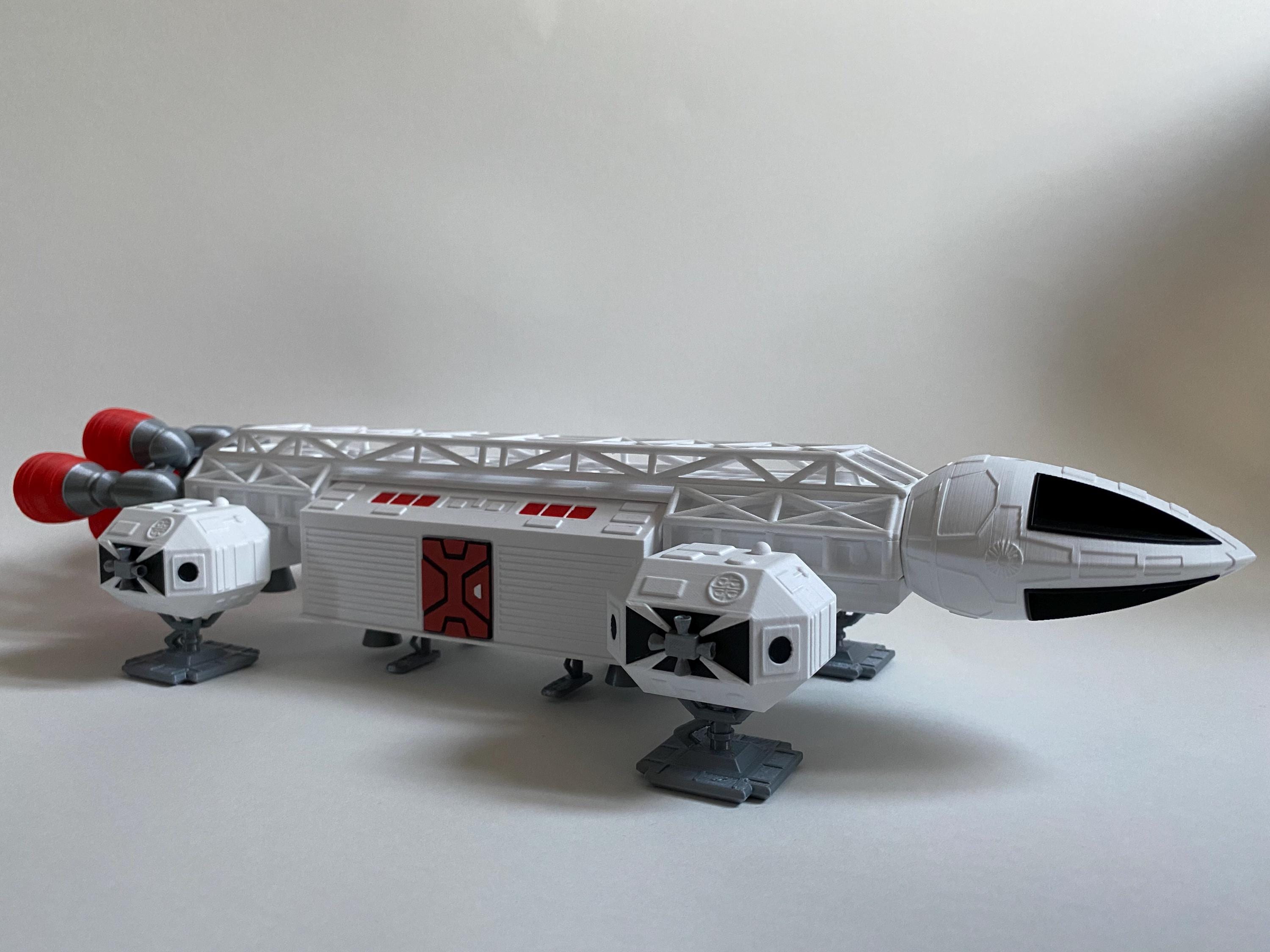 Space 1999 Eagle Model | 17.5 Inch Display Model | Sci-fi Spaceship ...
