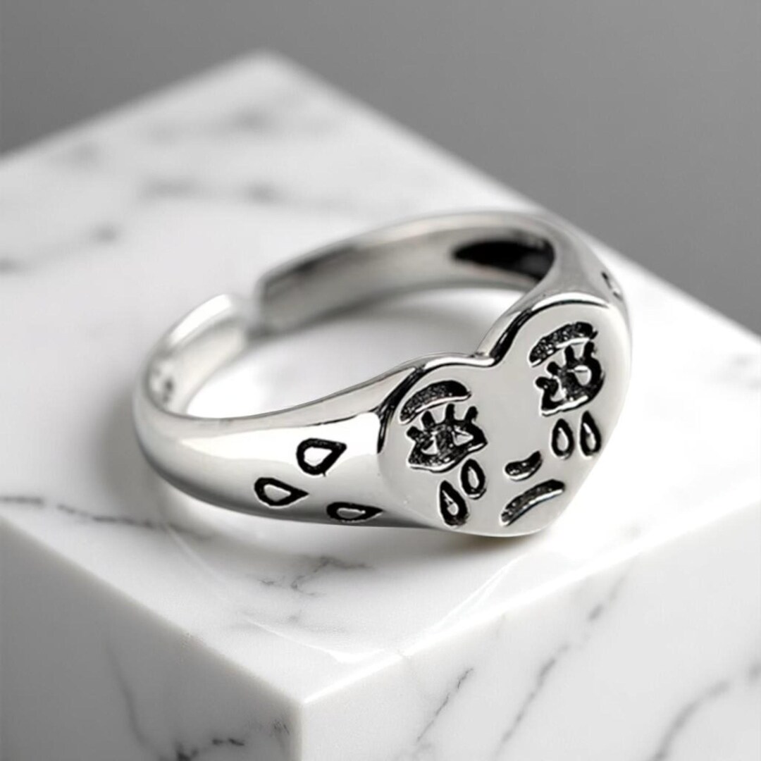 Gothic Crying Face Heart Ring for Men Women – Retro Silver Open Band ...