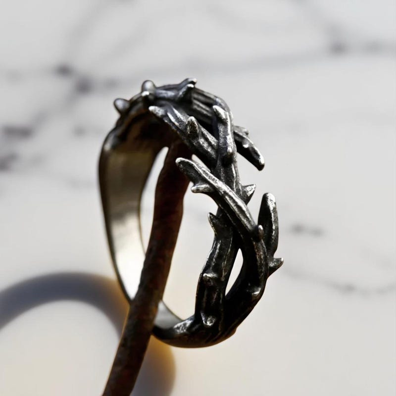 Thorn Ring - Etsy
