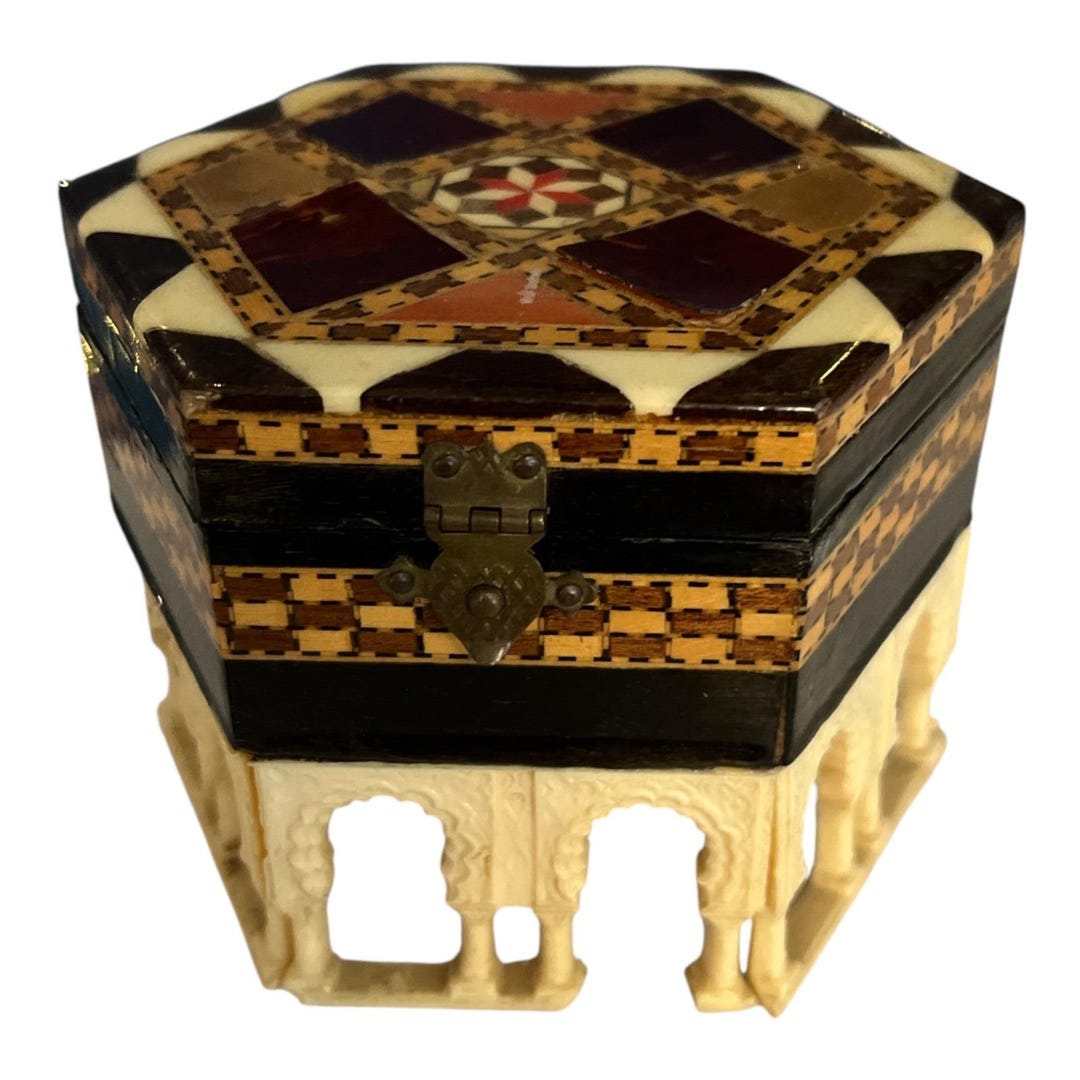 Vintage Octagonal Mosaic Inlay Jewelry Box With Moorish Arches – Red ...