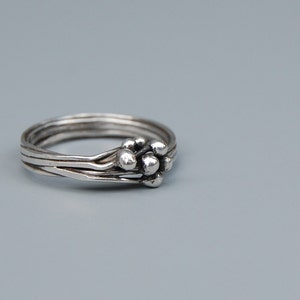 Bud Ring - Etsy