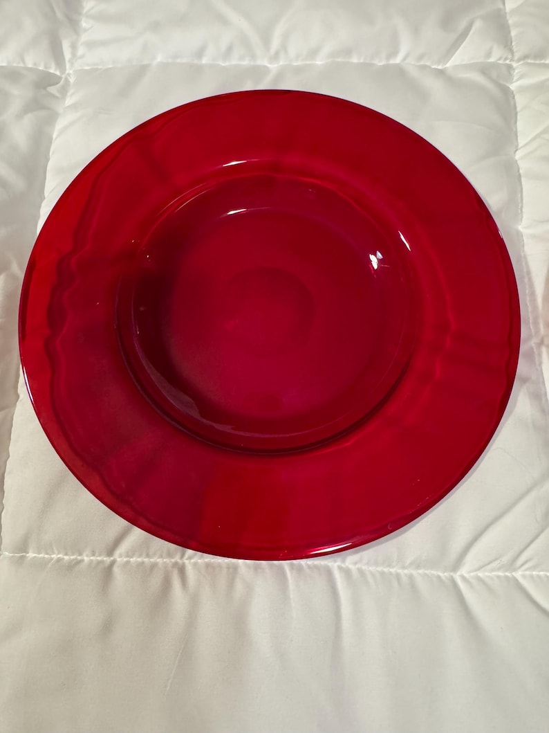 Two Anchor Hocking Royal Ruby Red Dinner Plates Set (2 Plates) - Etsy