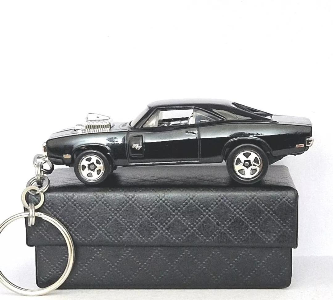 Hot Wheels Fast & Furious Dodge Charger R/T Keyring Gift Pack Free ...