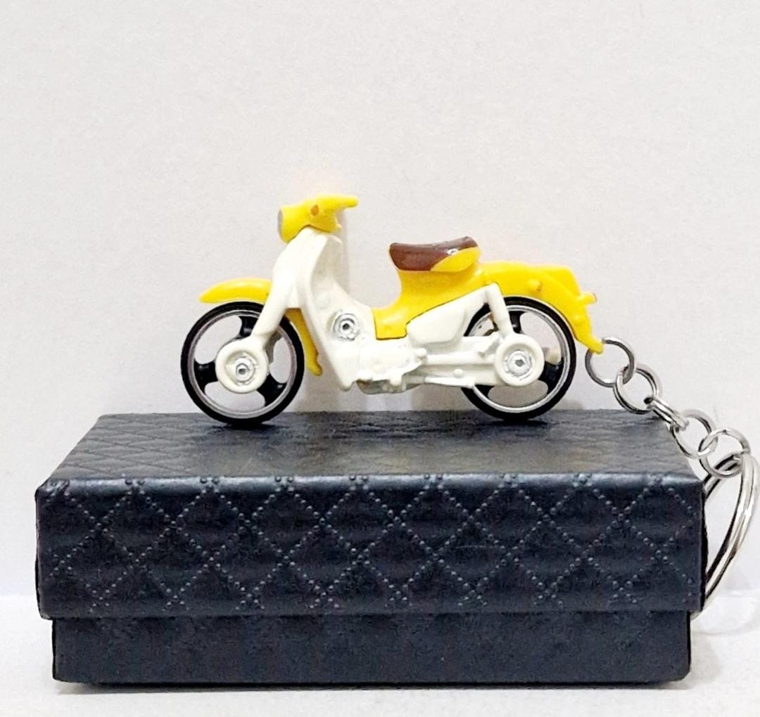 Hot Wheels Honda Super Cub Keyring Gift Pack Free Shipping - Etsy