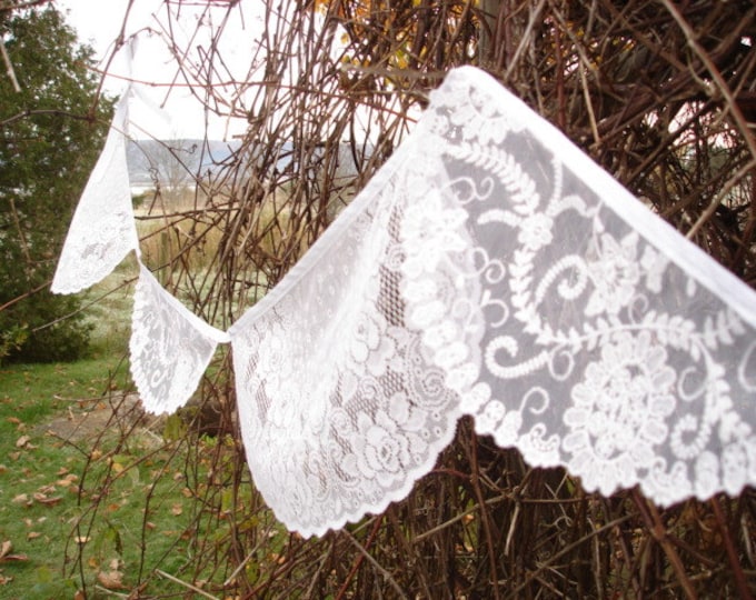 A Handmade Vintage Cotton Lace Bunting/banners/ Shipping Included - Etsy
